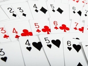 Hướng Dẫn Bói Tình Yêu Bằng Bài 52 Lá Từ A - Z - Xem Ngay!